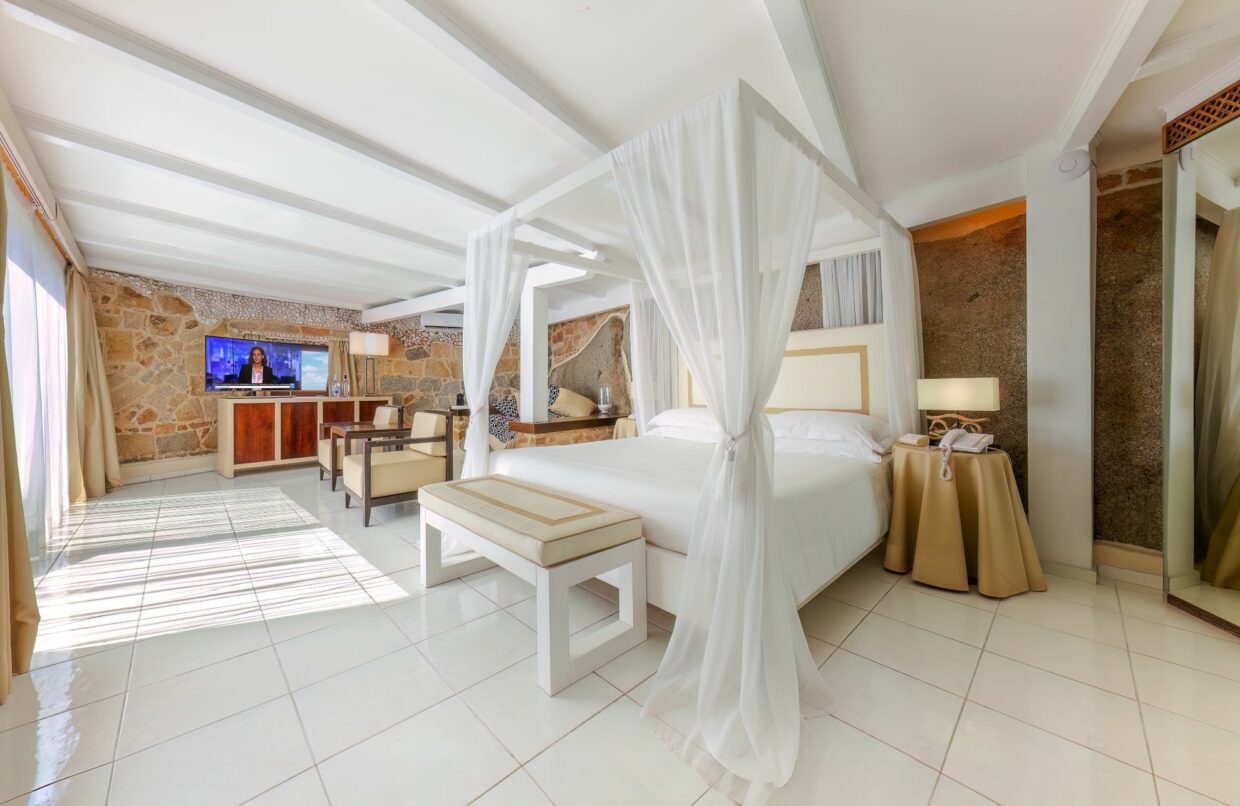 Luxury Hotel Resort on Cavallo Island, Corsica | Hôtel & Spa des Pêcheurs